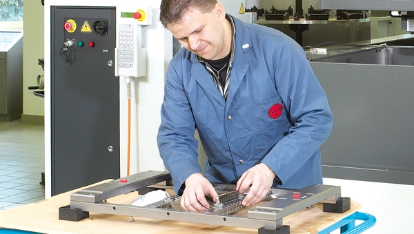 EROWA Wire EDM Tooling System | EROWA LTD